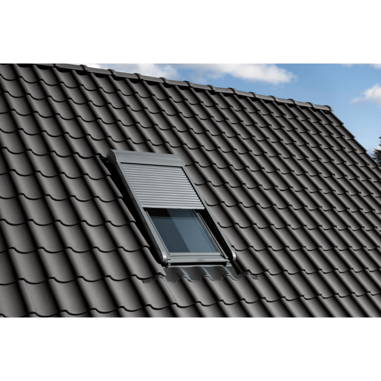 Velux Elektro-Außenrollladen SML: Dunkelgrau & Individuelle Größen ...
